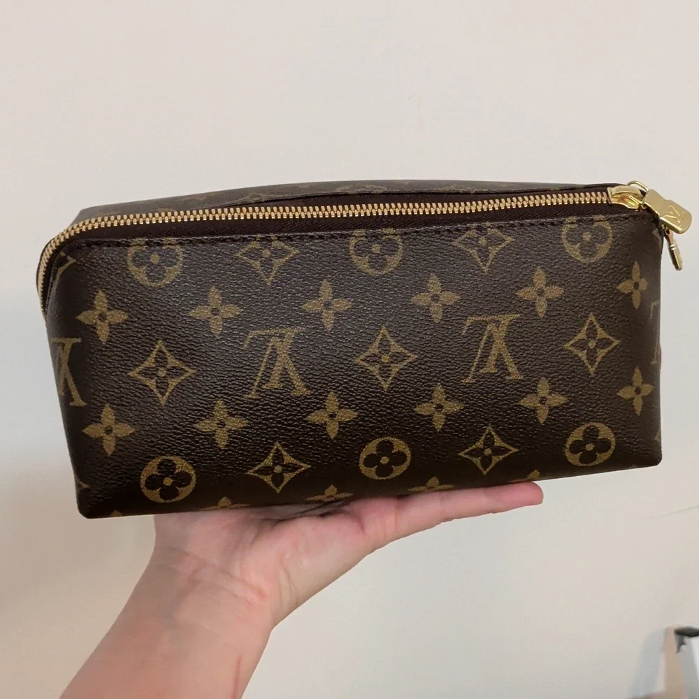 Louis Vuitton | Bags | Rare Authentic Louis Vuitton Shoe Care Kit Bag ...
